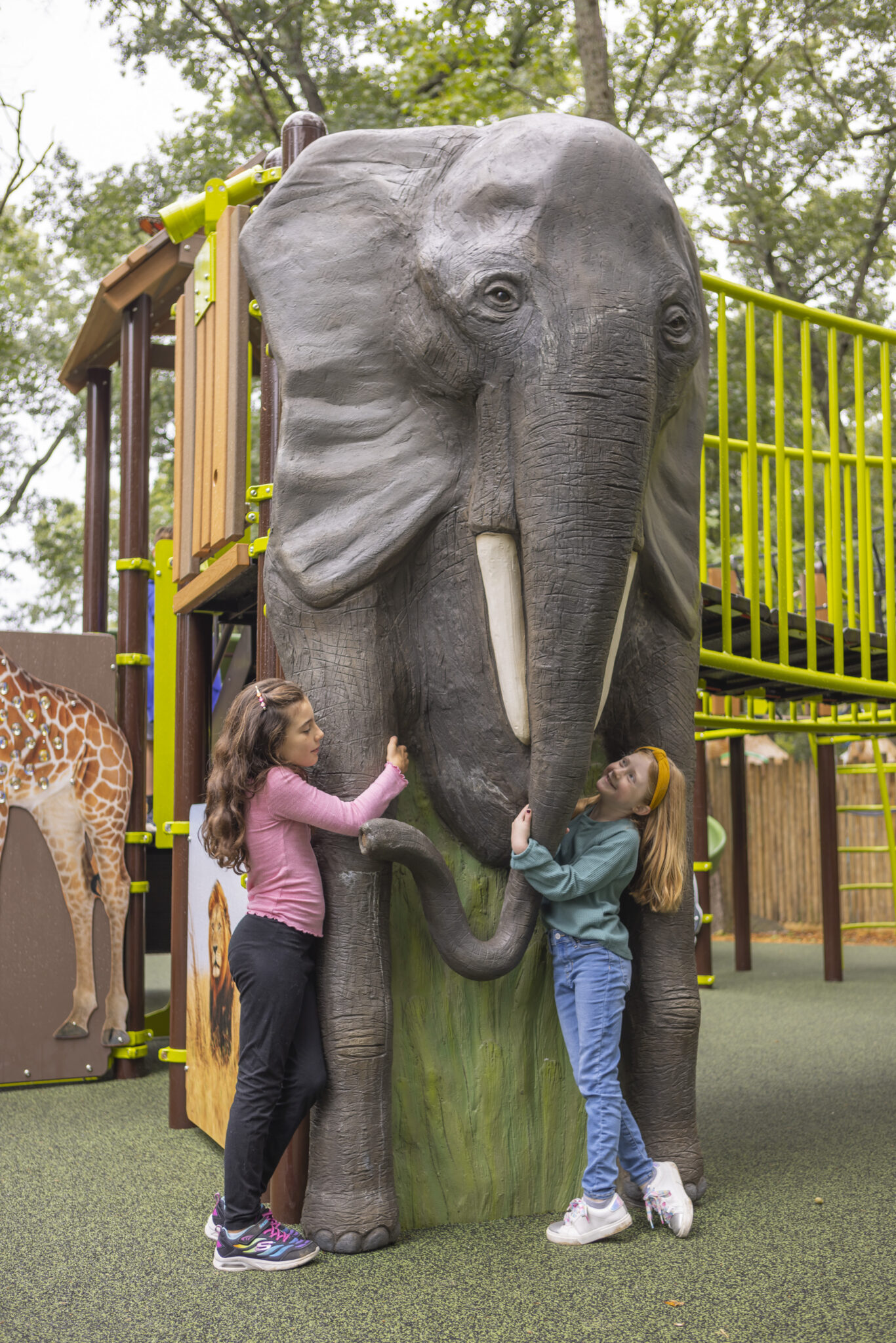 MA - Southwick Zoo - 102 - O'Brien & Sons